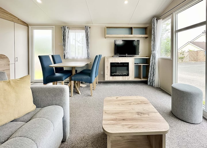 Premier - New Quay
