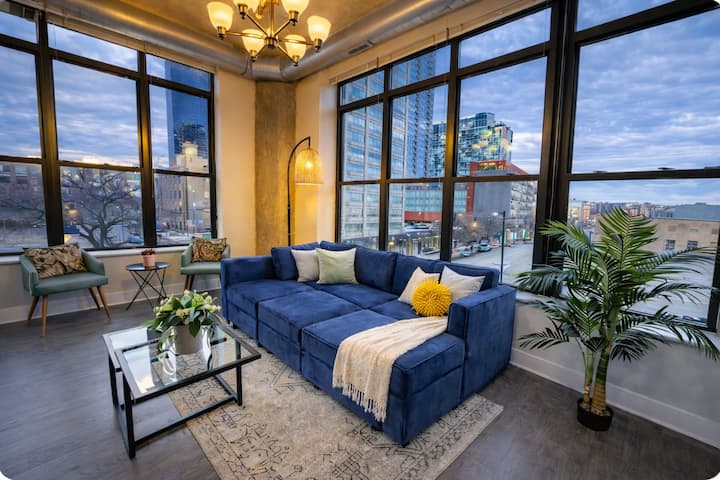 Modern 2br/2ba Corner Suite Near Mccormick Place - New City - Chicago