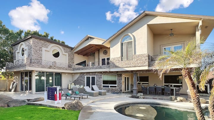Casa Mesa On The Lake! Heated Pool! - Mesa, AZ
