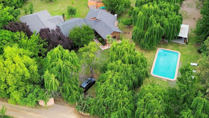 Las Golondrinas Casa De Campo San Esteban - Chile