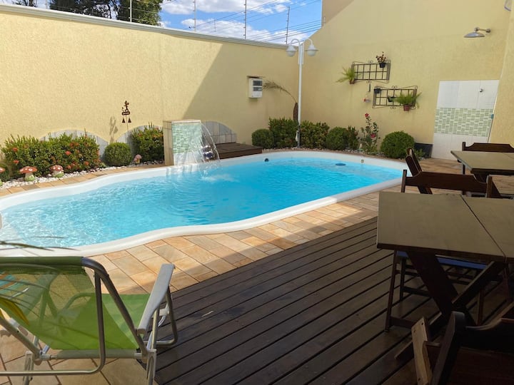 Casa Agradável Com Piscina Em Brotas - Brotas