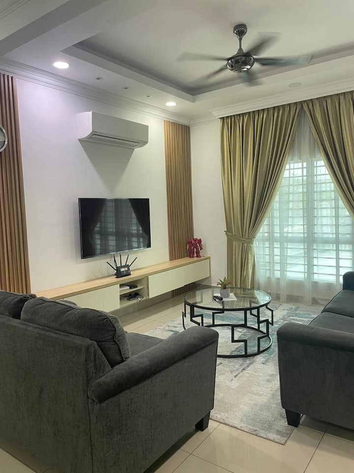 N7 Cozy Homestay In Rawang (Full Aircond) - Selangor