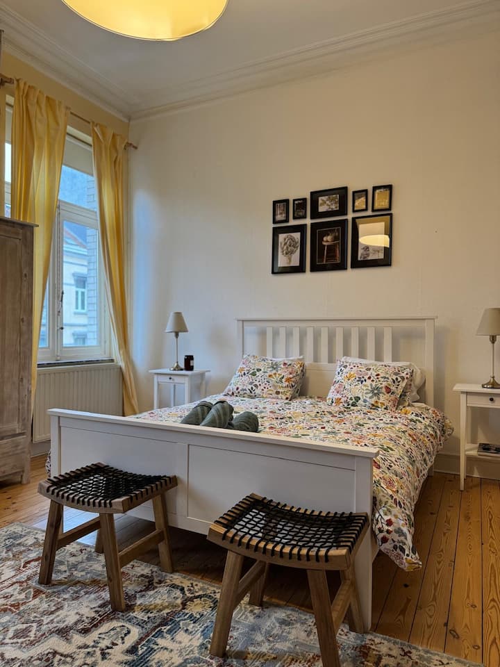 The Sunshine Room. -