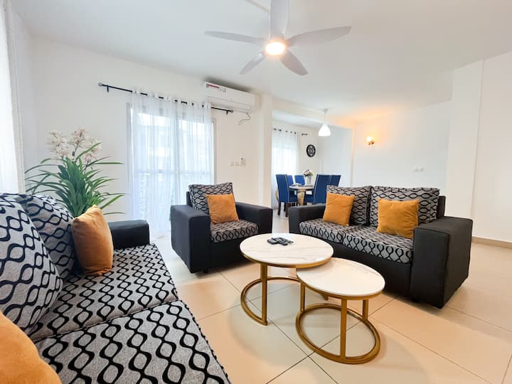 Starlink*solaire*parking*sécurité+service 24/7 - Douala