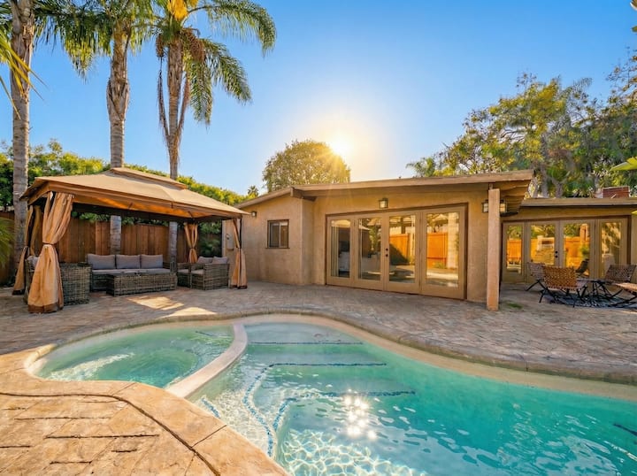 Brentwood 5br/heated Pool, Jacuzzi, Game Room - Santa Monica, CA