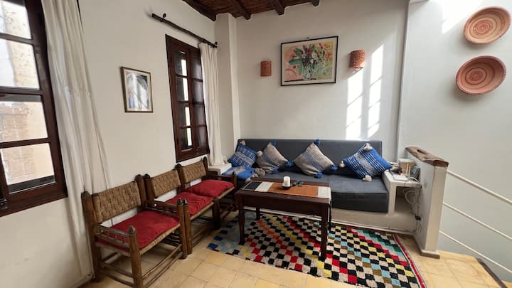 Authentic Morocco  In A Modernized 3 Bdrm Riad - Essaouira
