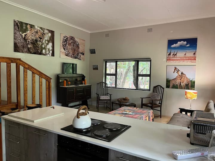 Blyde River Studio Units (Top Unit) - Matibidi