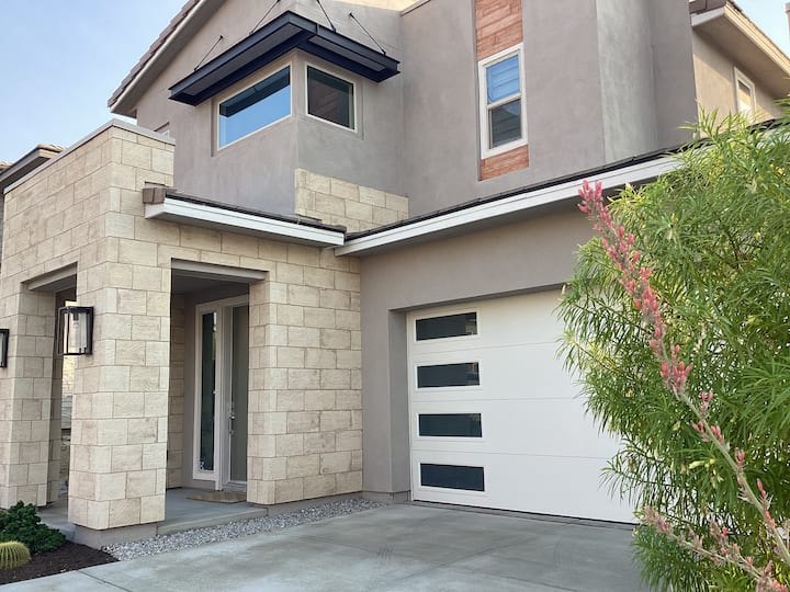Palm Desert Coachella Valley House - Palm Desert, CA