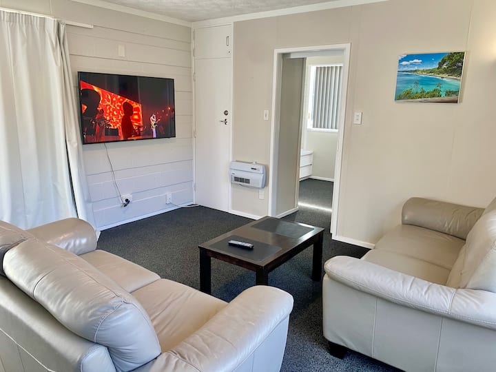 Ohope Beach- West End, 1 Bedroom, 50m From Beach. - Ōhope
