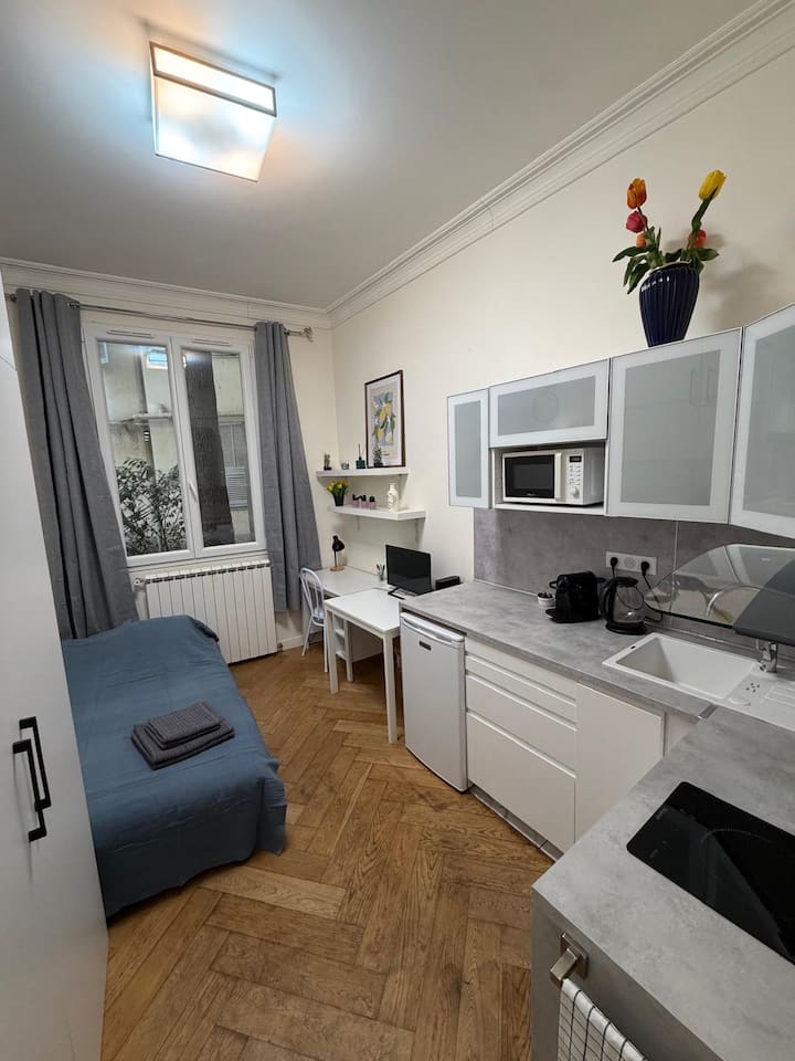 Studio Hypercentre Au Calme - Nizza