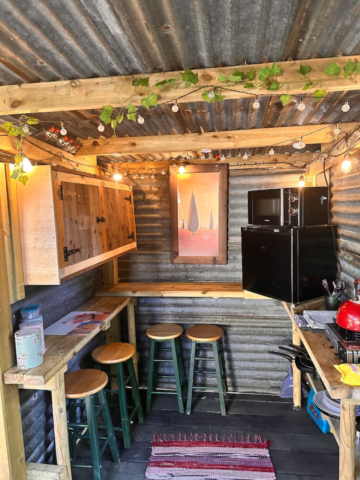 “The Enchanted Hut” On A Plant Based Sanctuary - Staithes