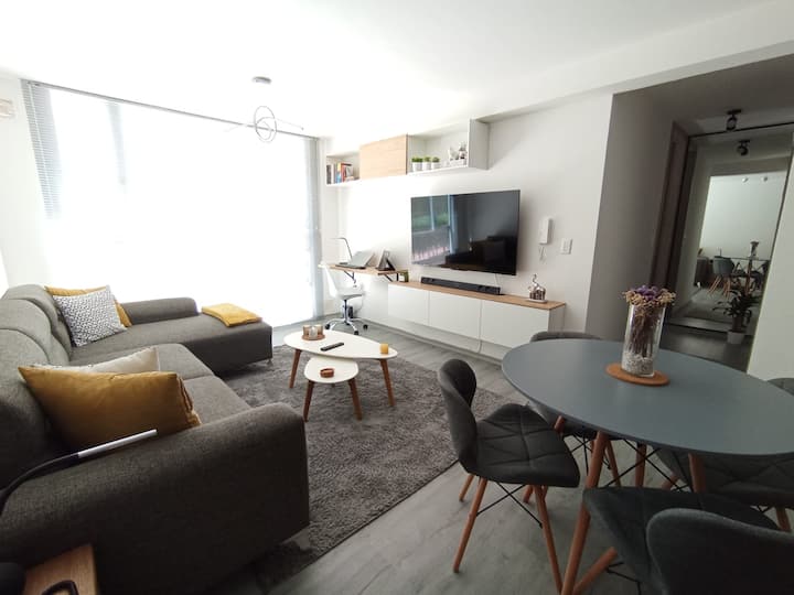 Cómoda Suite Ubicada En El Centro Norte De Quito. - Quito