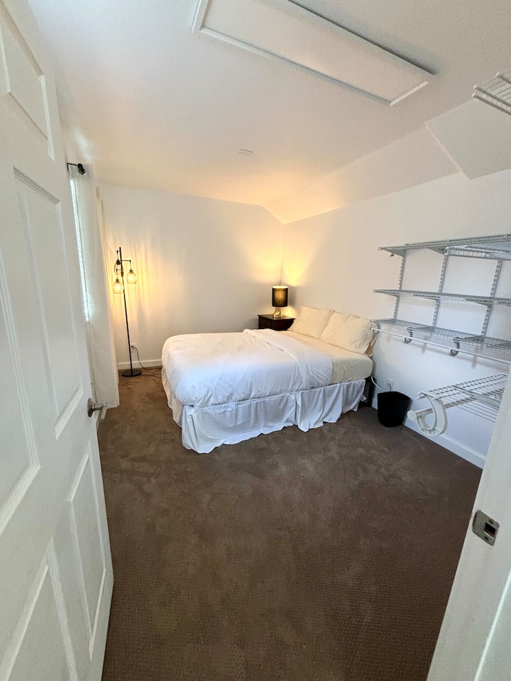 Cozy & Clean South Everett Oasis - Mukilteo Beach, WA