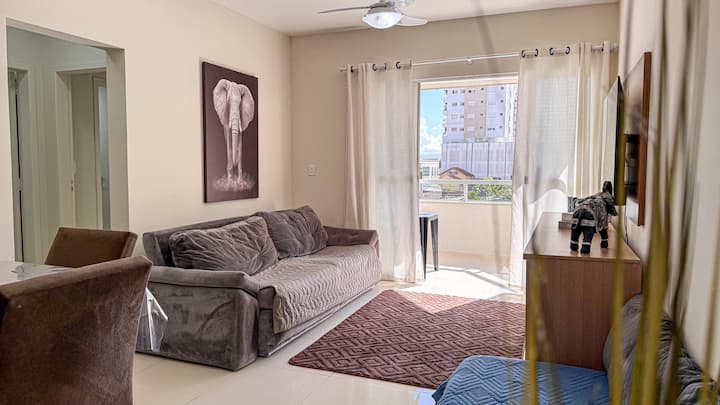 Sua Casa Fora De Casa-pertinho Do Mar! - Porto Belo