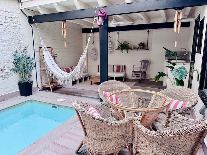 Preciosa Casa Con Patio Y Piscina - Valencia