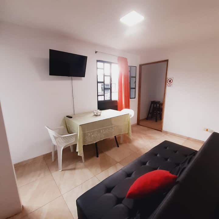 2habitaciones Con Baño+parqueadero - Sevilla