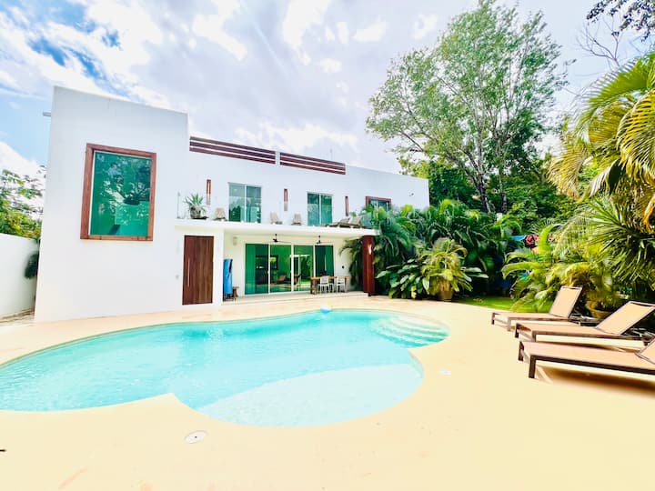 Modern Villa W/ Pool & Rooftop Jacuzzi – La Veleta - Tulum