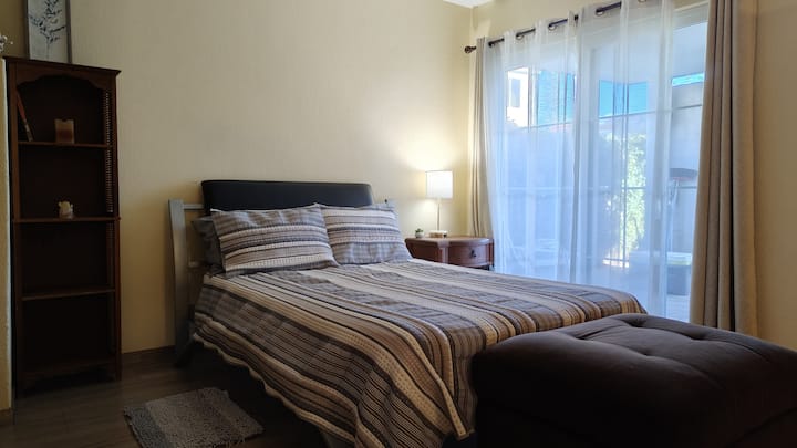 Departamento Muy Amplio Y Cómodo - Ensenada