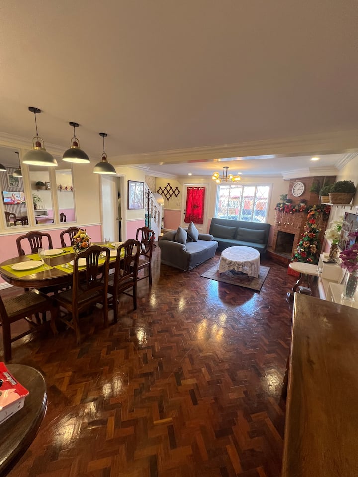 Newly Renovated City Proper 4 Bedroom Townhouse - Baguio