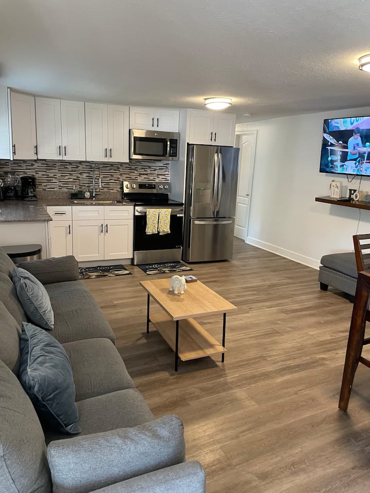 Pet Welcome, 3bed,2 Baths House With Washer,dryer. - Orlando International Airport (MCO)