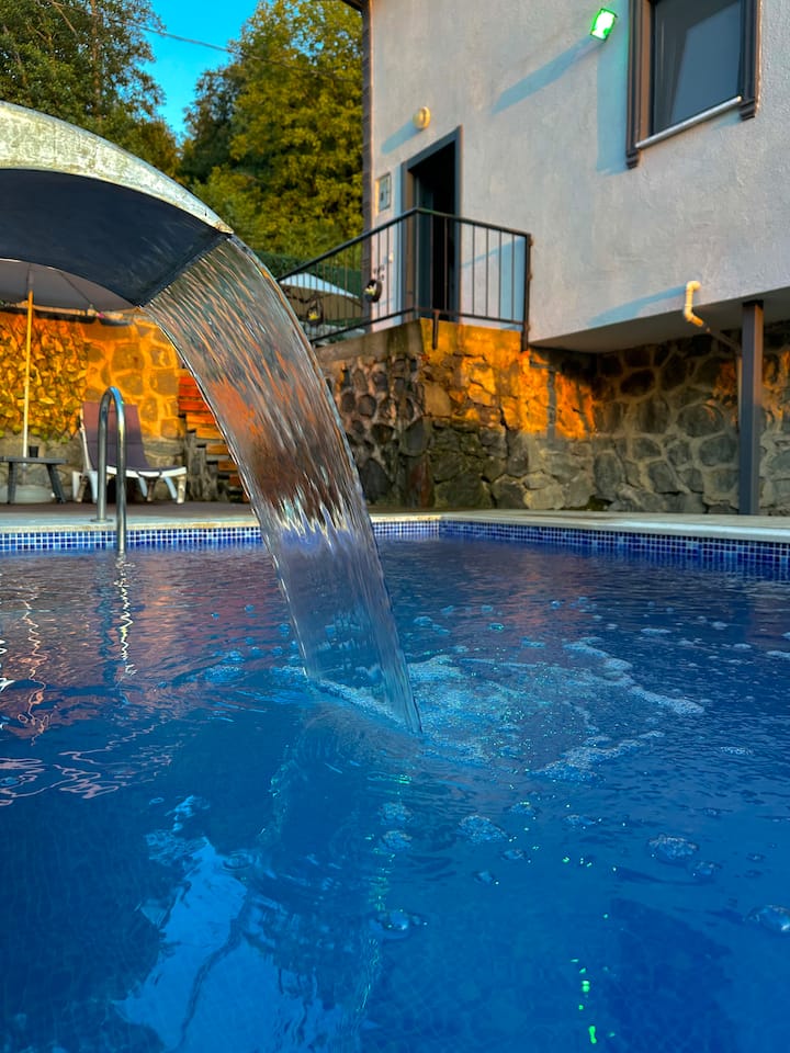 Doğanın Içinde Sıcak Havuz Ve Jakuzi Keyfi - Sapanca