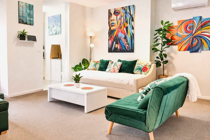 Kennington One/ King Bed/ 2 Bath/pet Friendly. - Bendigo