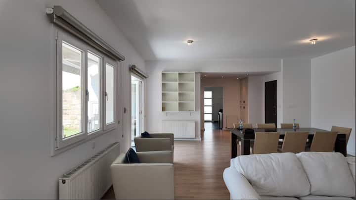 Cheerful 5 Bedroom Town House 200m From The Sea - Limassol