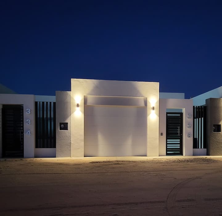 Casa 336 - New Home With Garage & Community Pool - 푸에르토 페나스코