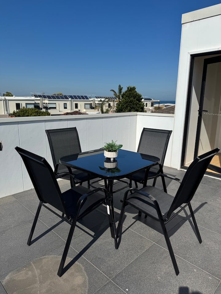 Bonbeach Rooftop Terrace | 150m To Train & Beach - Mordialloc