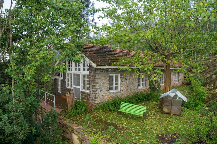 Tipperary Wilderness Cabin - With Valley View - Yercaud