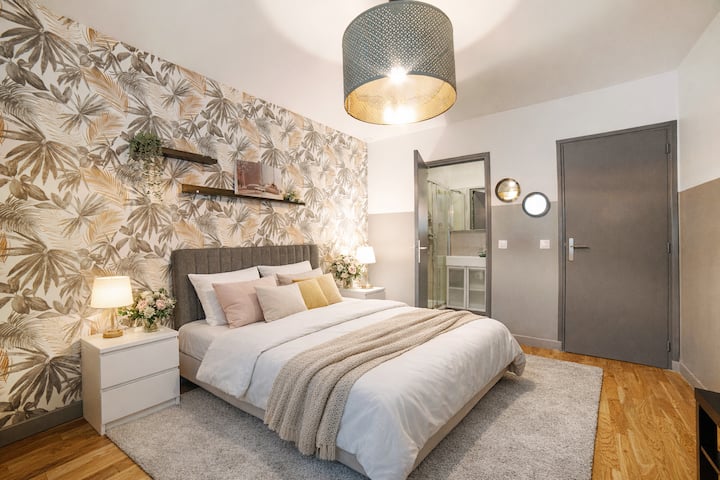3 Apparts  9 Chambres  16 Pers  Métro 7  Clim - Fontenay-sous-Bois