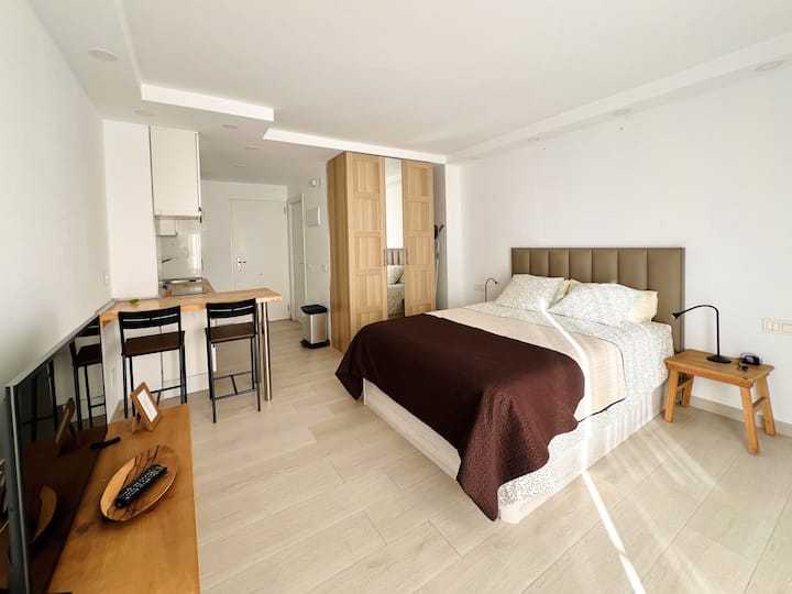 Modern Studio With Sea Views/iris540 - Benalmádena