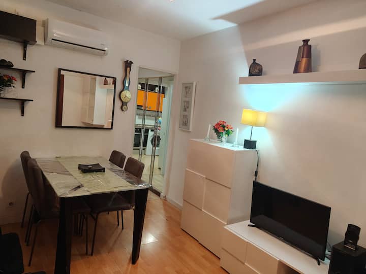 Centric Near To M30, 2 Bedrooms - Madrid
