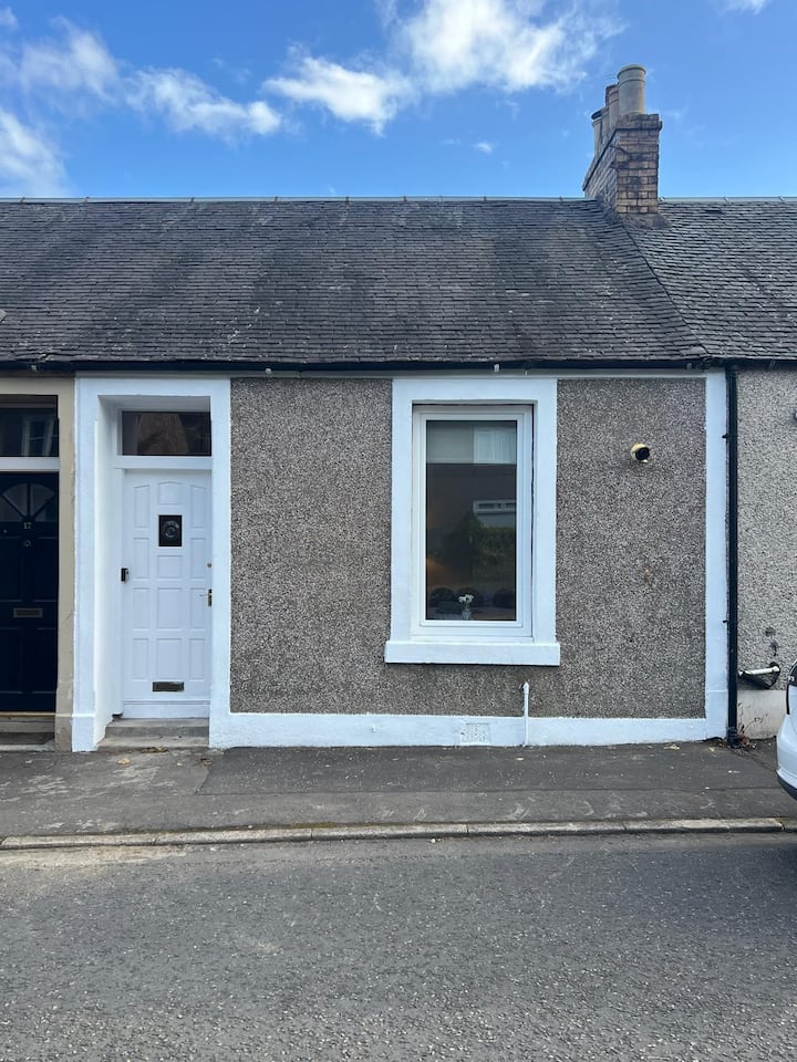 Cosy 1 Bed Cottage Clackmannanshire Free Parking - Gleneagles