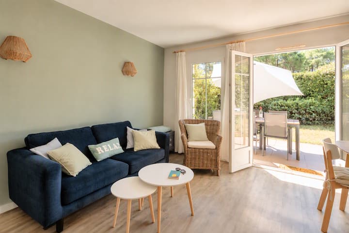 Charmant Clubhuis Met Zwembad, Ideaal Voor Gezinnen - Loire