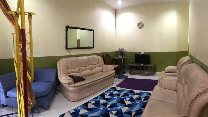 Homestay Bandar Universiti Si - Seri Iskandar