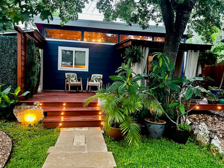 Tranquil Hideaway - Austin, TX