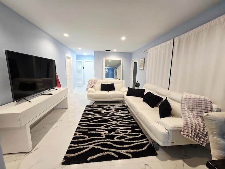 Our Family Home & Beyond. - Miami Gardens, FL