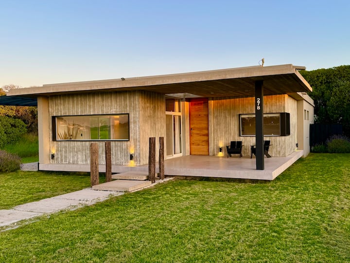 Casa De Playa En Golf Miramar Links Barrio Cerrado - Miramar
