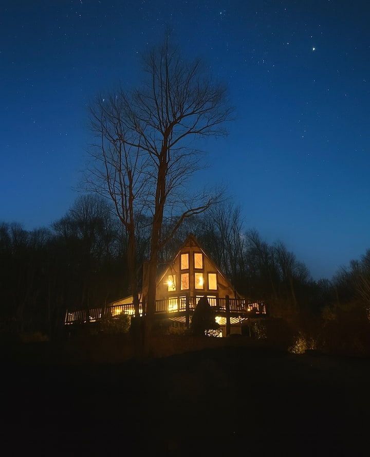 Secluded Cozy Cabin – Woods, Fire Pit & Games Room - French Creek State Park Campground, Elverson