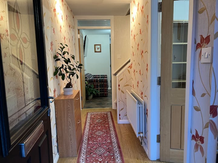 3 Bedroom House Near City Centre - Belfast