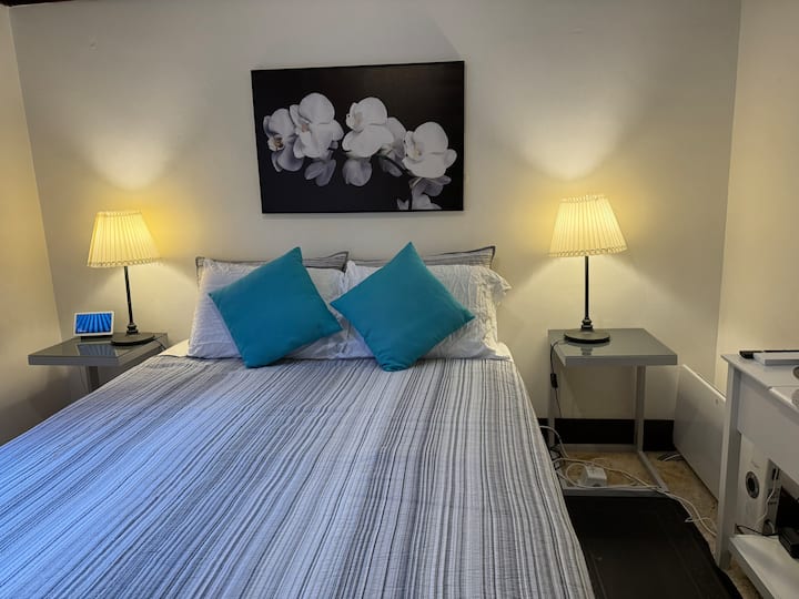 A Fairy Queen Bedroom Near Bus-airport-cbd-shop - Ascot