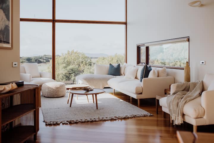 Miramar | Absolute Beachfront, Private Escape - Australia