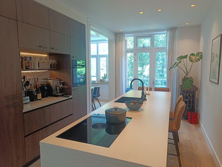Apartment With Two Bedrooms And A Roof Terrace! - Ámsterdam