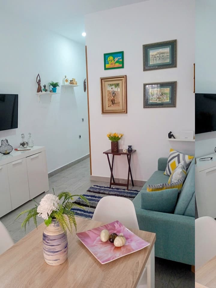 Casa En El Casco Histórico - Almería