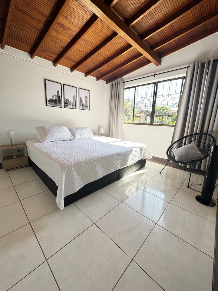 Acogedor Apartamento En Medellín, Suramericana - Medellín