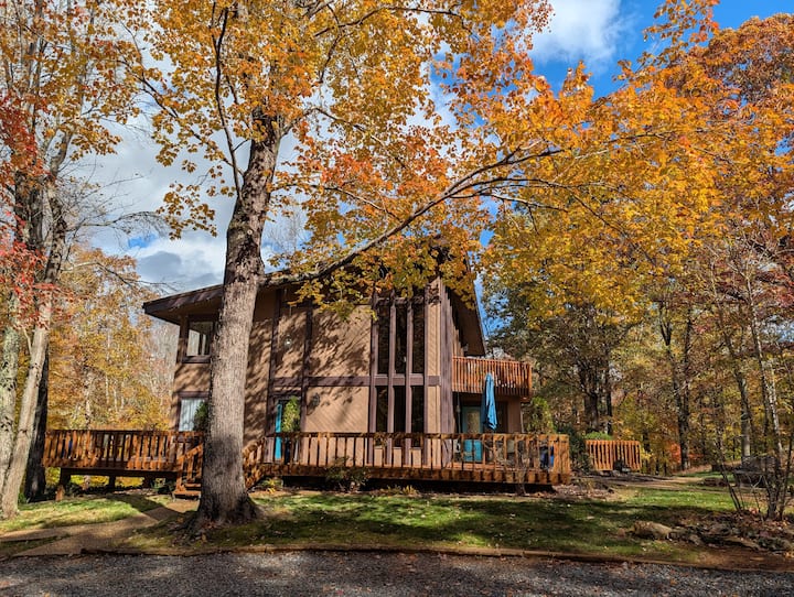 Seven Springs, Cozy Getaway Sitting On 500 Acres - Holliday Lake State Park, Appomattox