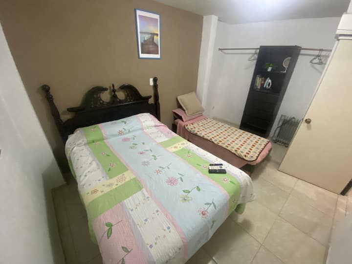 El Depa Renacer 3personas Guadalupe4estrellas - メキシコ グアダルーペ