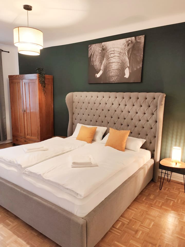 Elephant | 2 Min To Metro (U1) | Free Parking - Wien