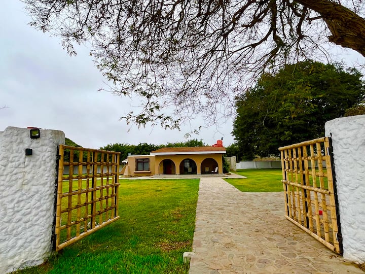 Casa De Campo En Fundo Tres Hierros - Chilca